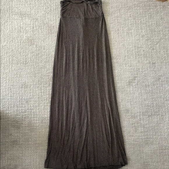 Bella Luxx | Skirts | Bella Luxx Brown Pleated Maxi Skirt | Poshmark